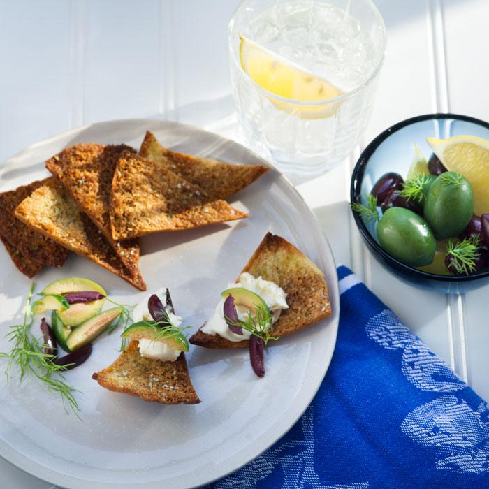 Greek Chips & Dip | The Laughing Cow